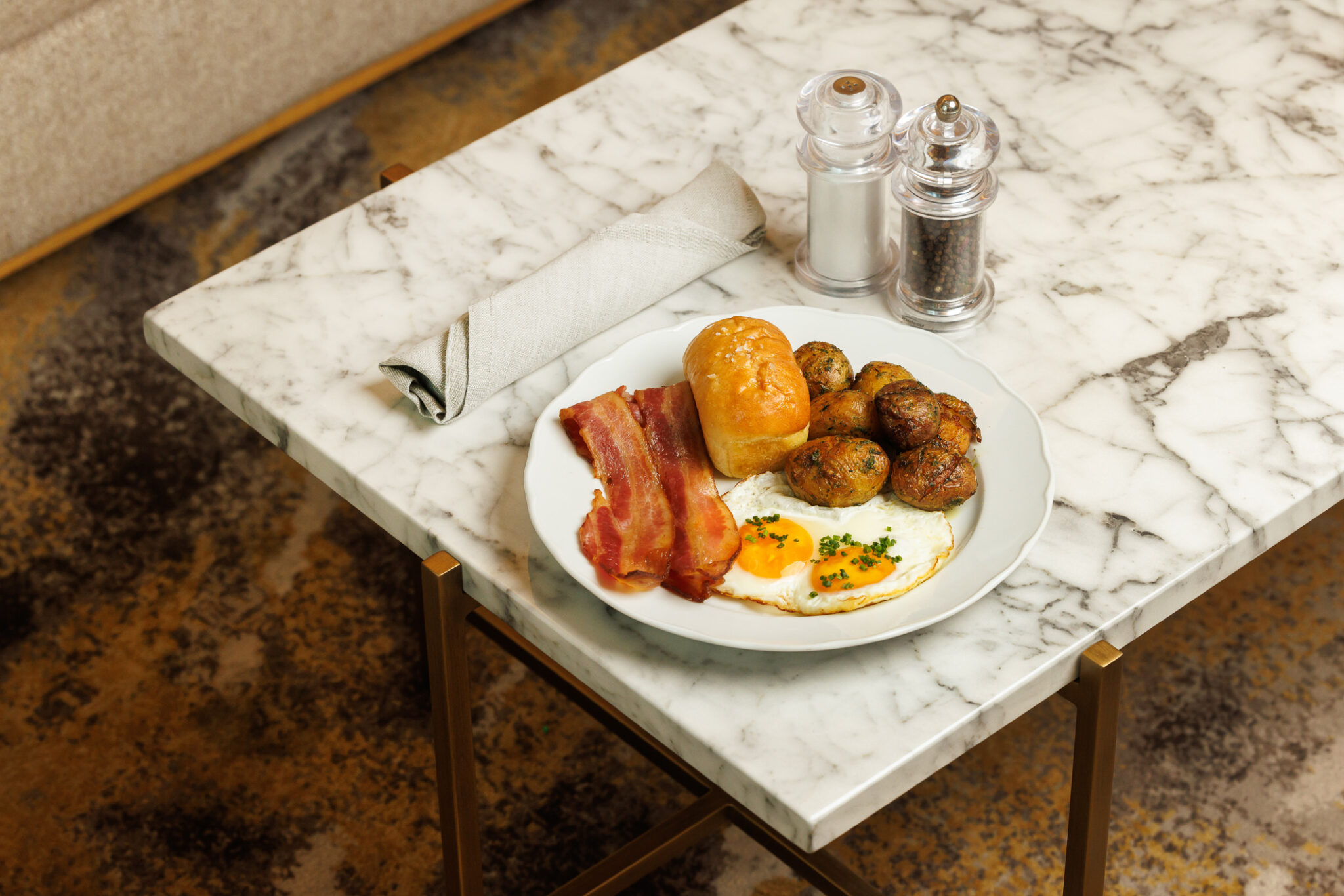 Dining at Pearle - The Pearle Hotel & Spa